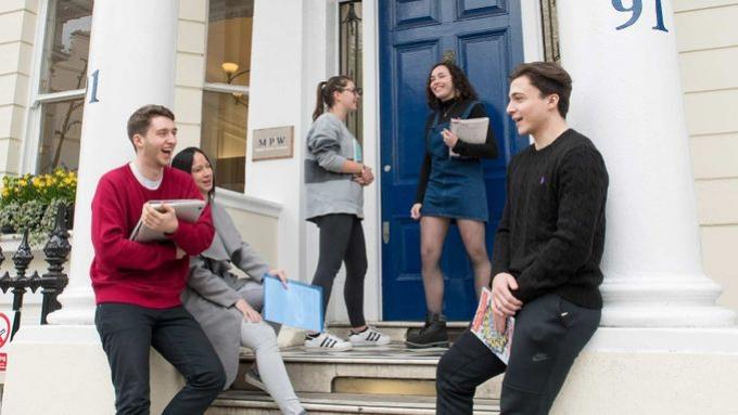 MPW College London : стоимость обучения, как поступить